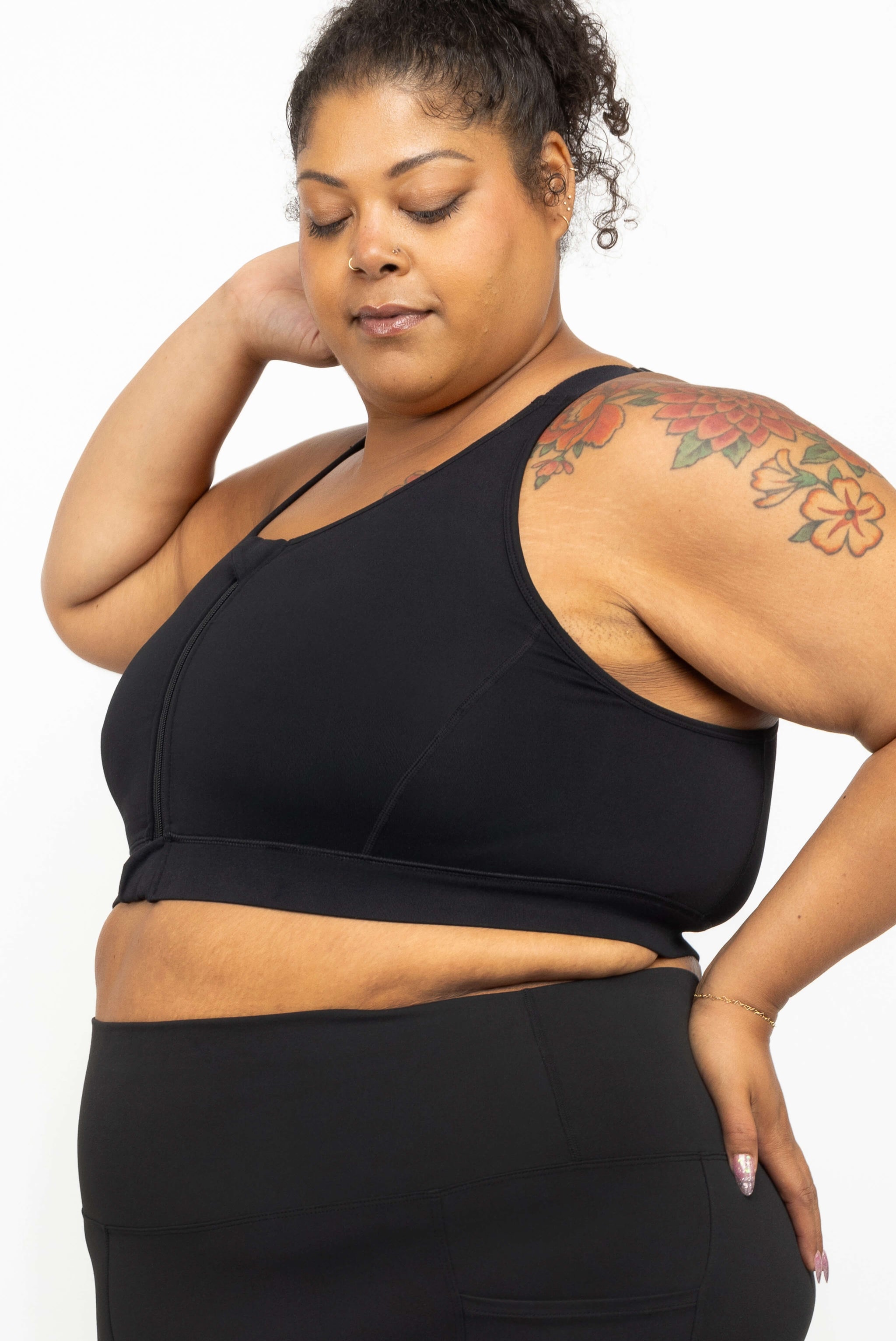 Plus Size Sports Bra Zip Front Sports Bra Black Superfit Hero